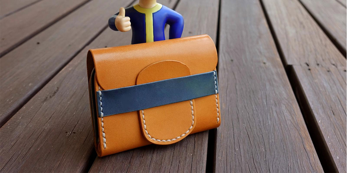 Exploring Vintage Wallet Designs: Nostalgia and Retro Vibes ~ West ...